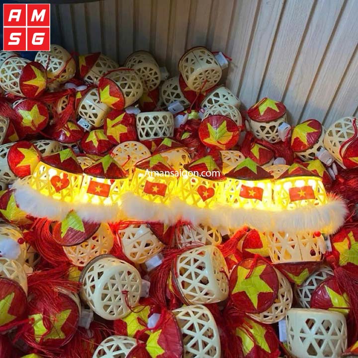 LỒNG ĐÈN TRUNG THU NÓN NGÔI SAO CÓ LÔNG – A Mẫn Sài Gòn